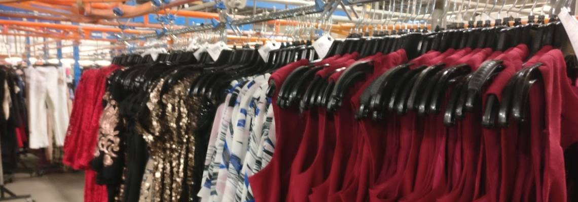 Apparel Warehouses – Alpha Conveyor